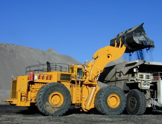 LeTourneau L-2350: World's Largest Wheel Loader